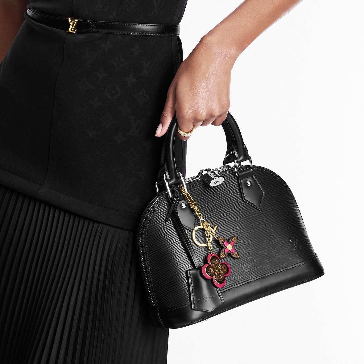 Blooming Flowers Bag Charm and Key Holder . - Accessories | LOUIS VUITTON